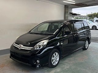 TOYOTA ISIS – Car District